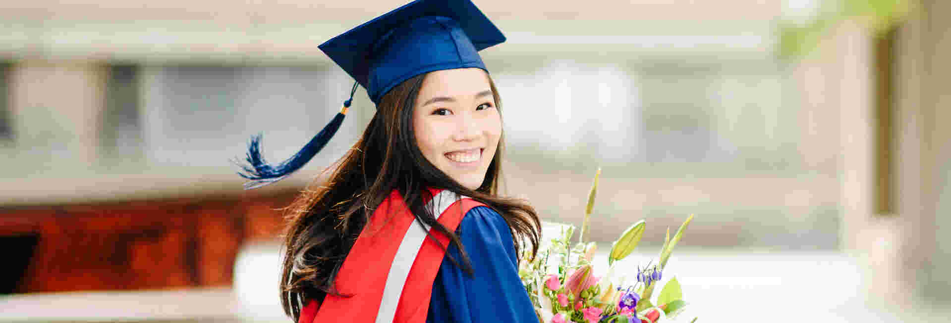 Professional Graduation Photoshoot Services | SweetEscape
