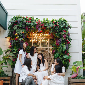 Book Professional Photography Services | SweetEscape